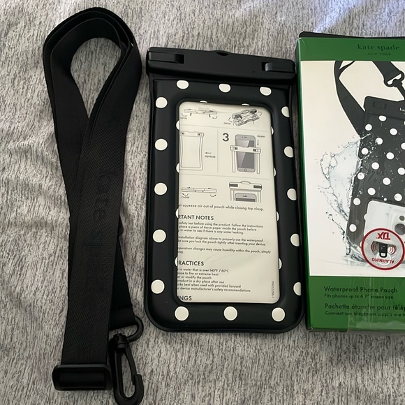 kate spade | Bags | Nib Kate Spade Waterproof Phone Pouch Black W White ...